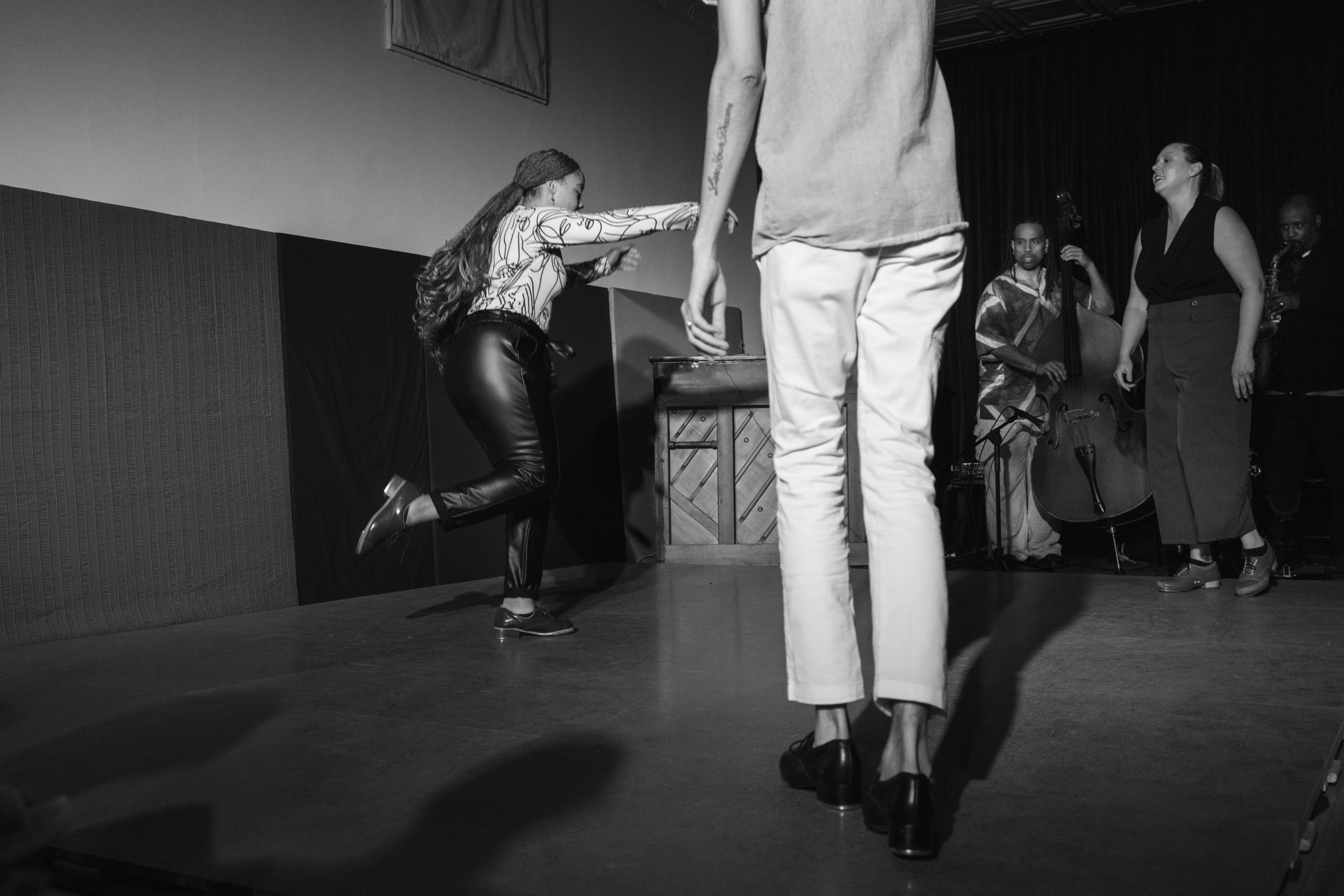 Performances - MOVEMENT AFOOT